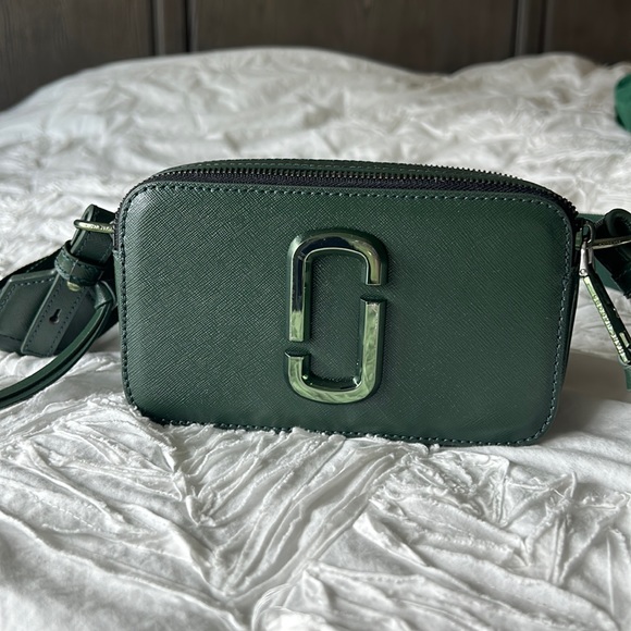 Marc Jacobs | Bags | Marc Jacobs The Snapshot Monochrome Green ...